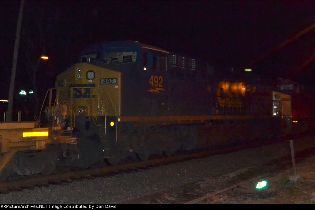 CSX AC44CW 492 trails two ES40DCs on Q034-12